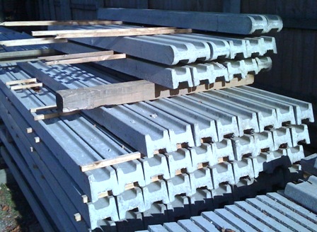 Concrete Post Slotted 6ft - English Brothers Ltd